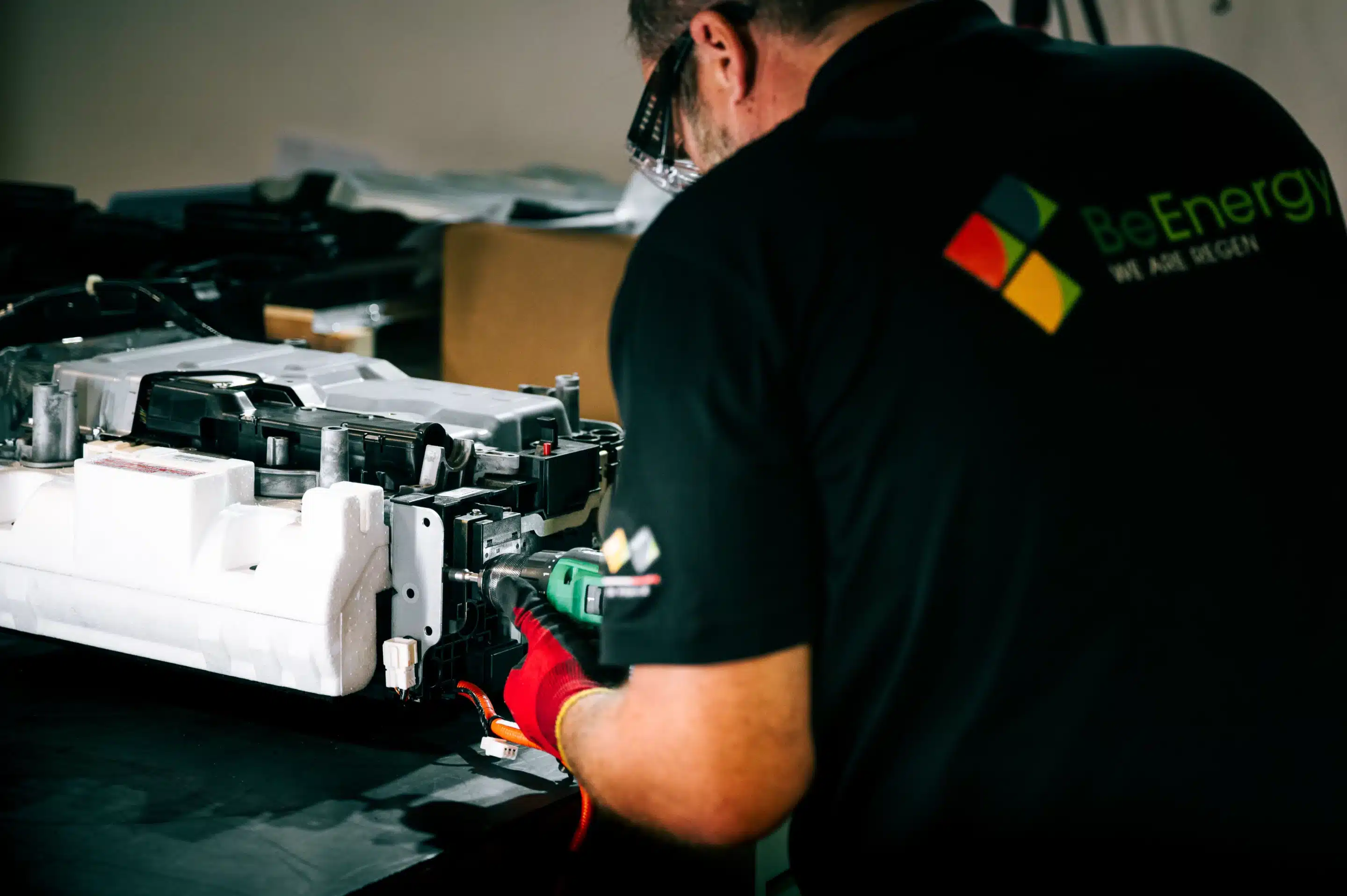 NiMH batteries: how they work and uses | Be Energy